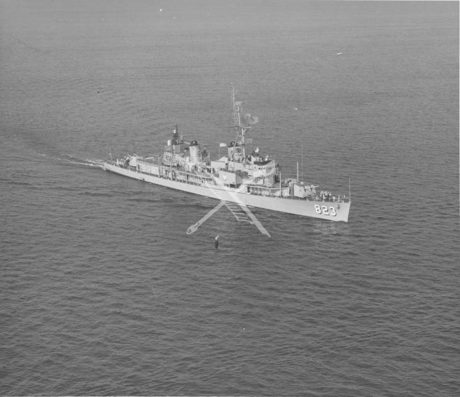 26201 USS Samuel B Roberts (DD-823) | U.S. Naval Institute Photo Archives