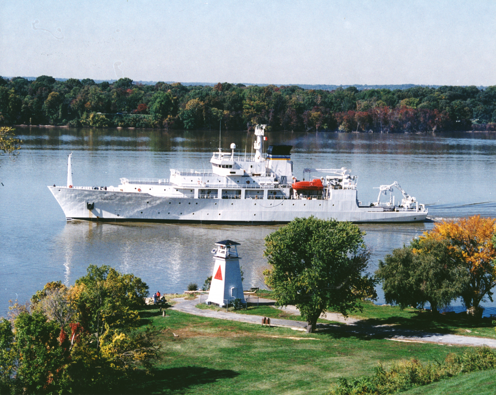 | U.S. Naval Institute Photo Archives