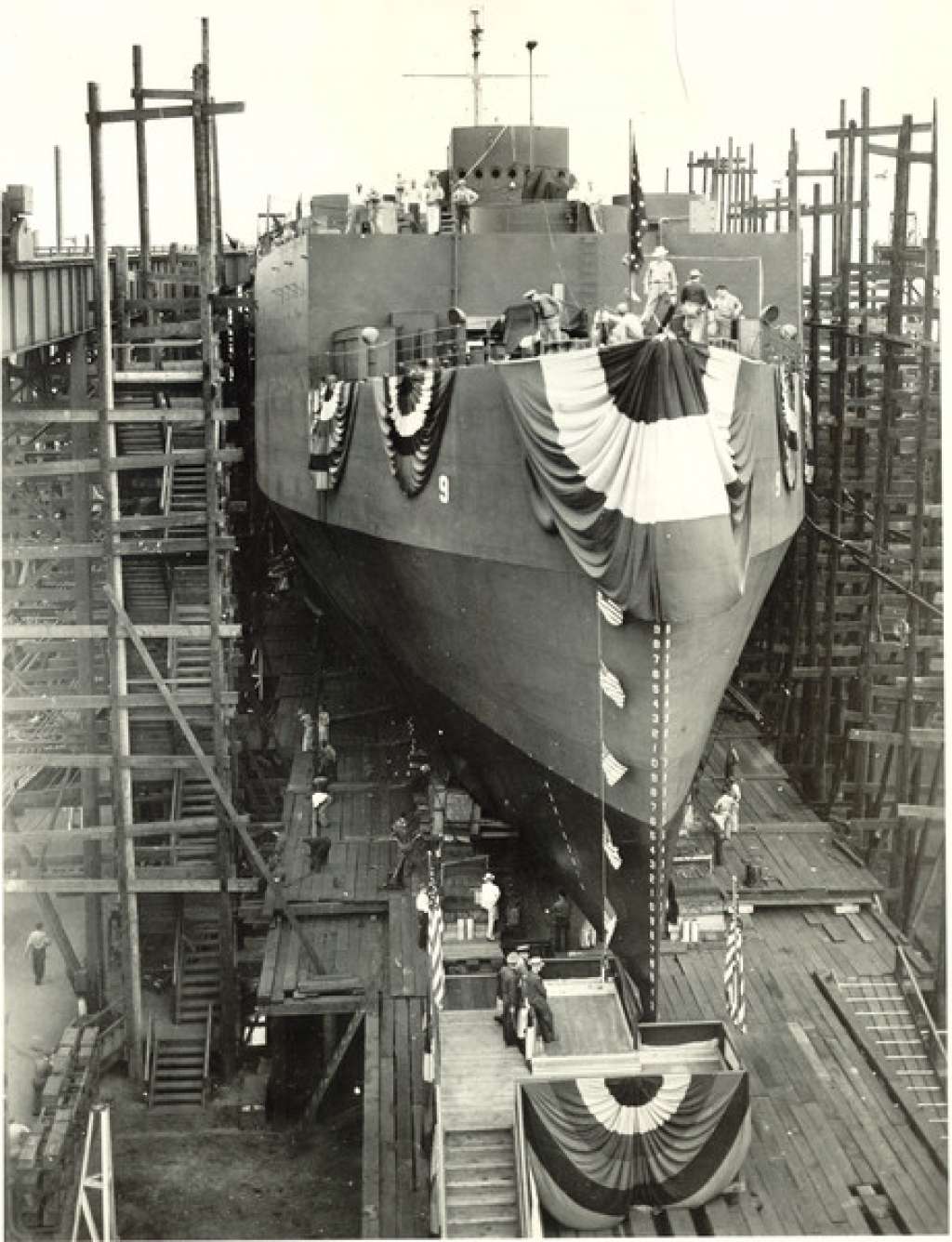 | U.S. Naval Institute Photo Archives