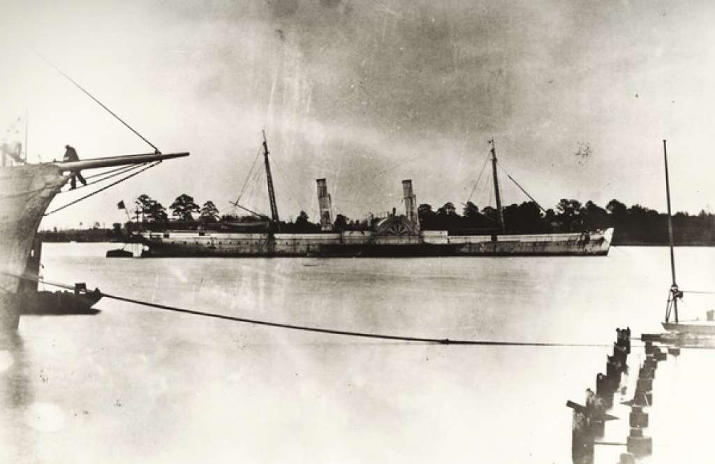 | U.S. Naval Institute Photo Archives