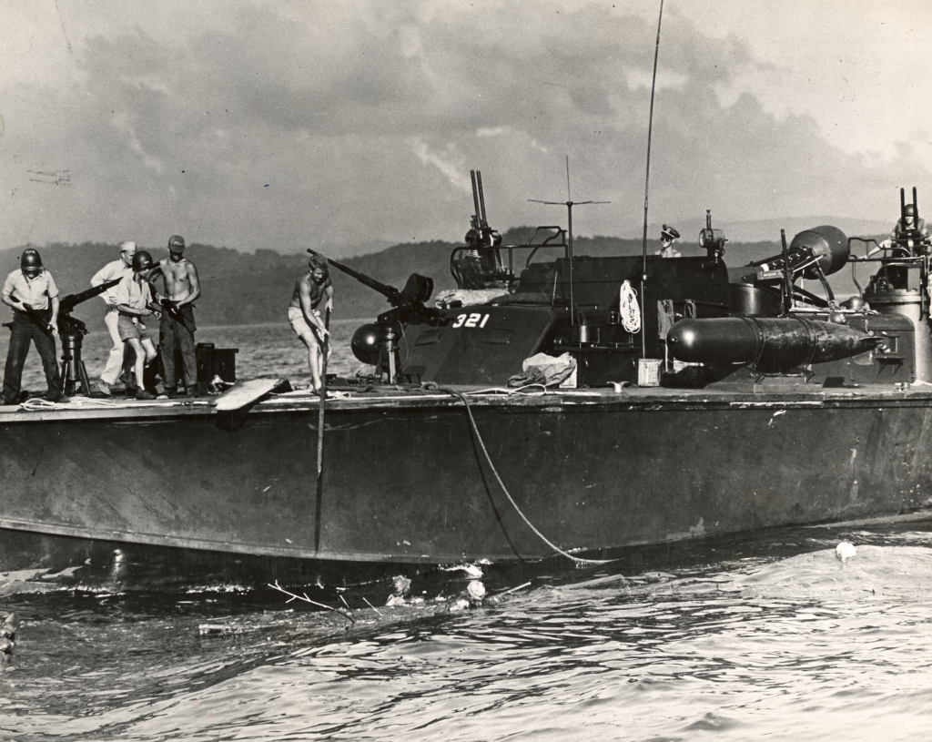 | U.S. Naval Institute Photo Archives