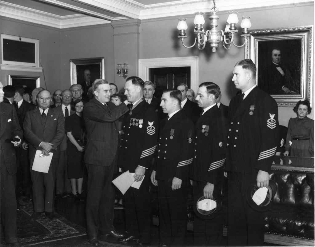 | U.S. Naval Institute Photo Archives