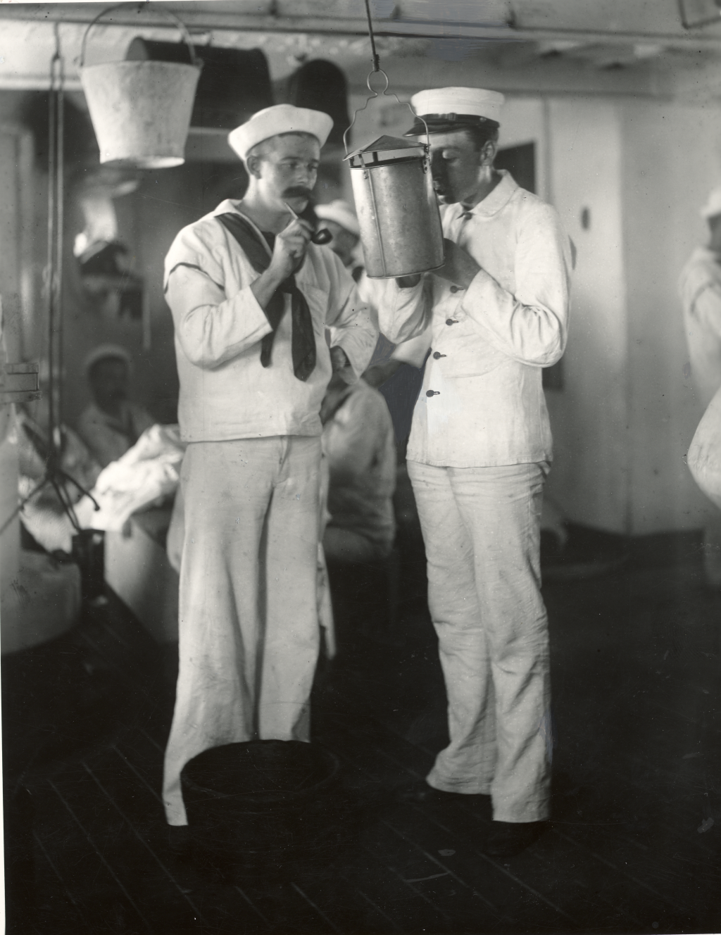 | U.S. Naval Institute Photo Archives
