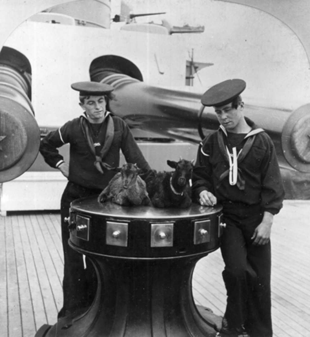 | U.S. Naval Institute Photo Archives