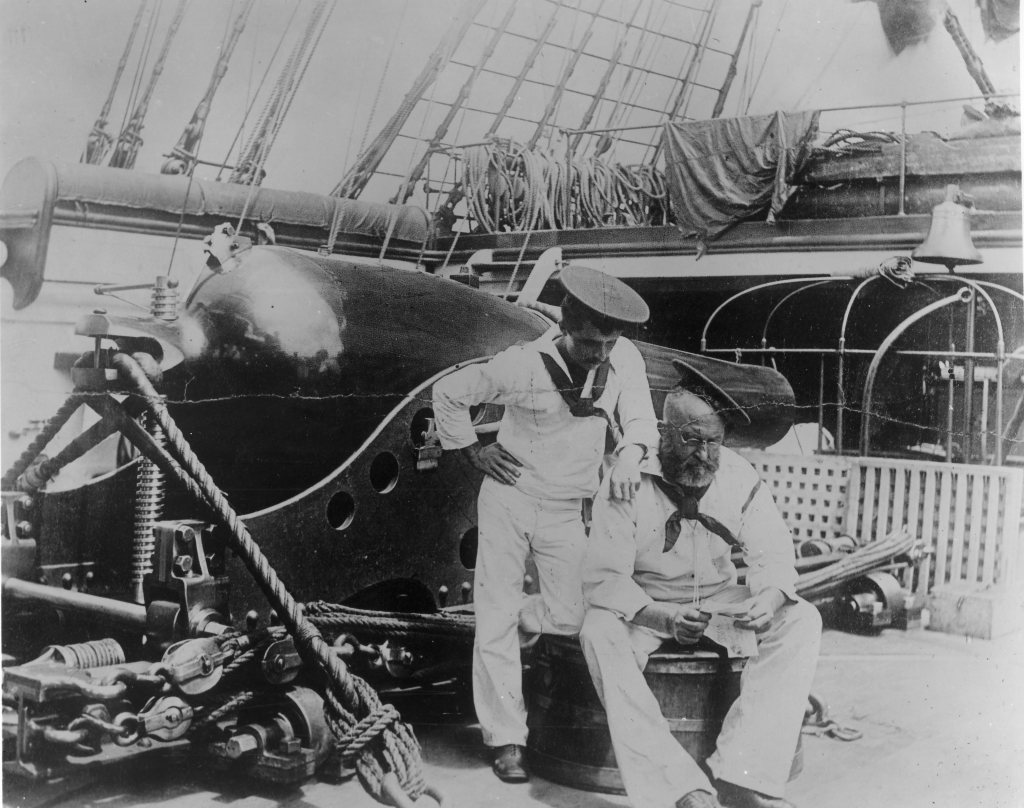 | U.S. Naval Institute Photo Archives