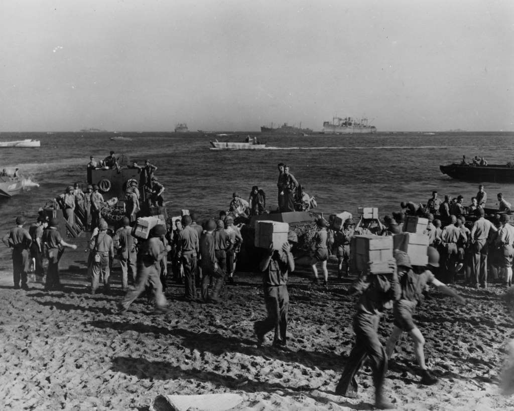 | U.S. Naval Institute Photo Archives