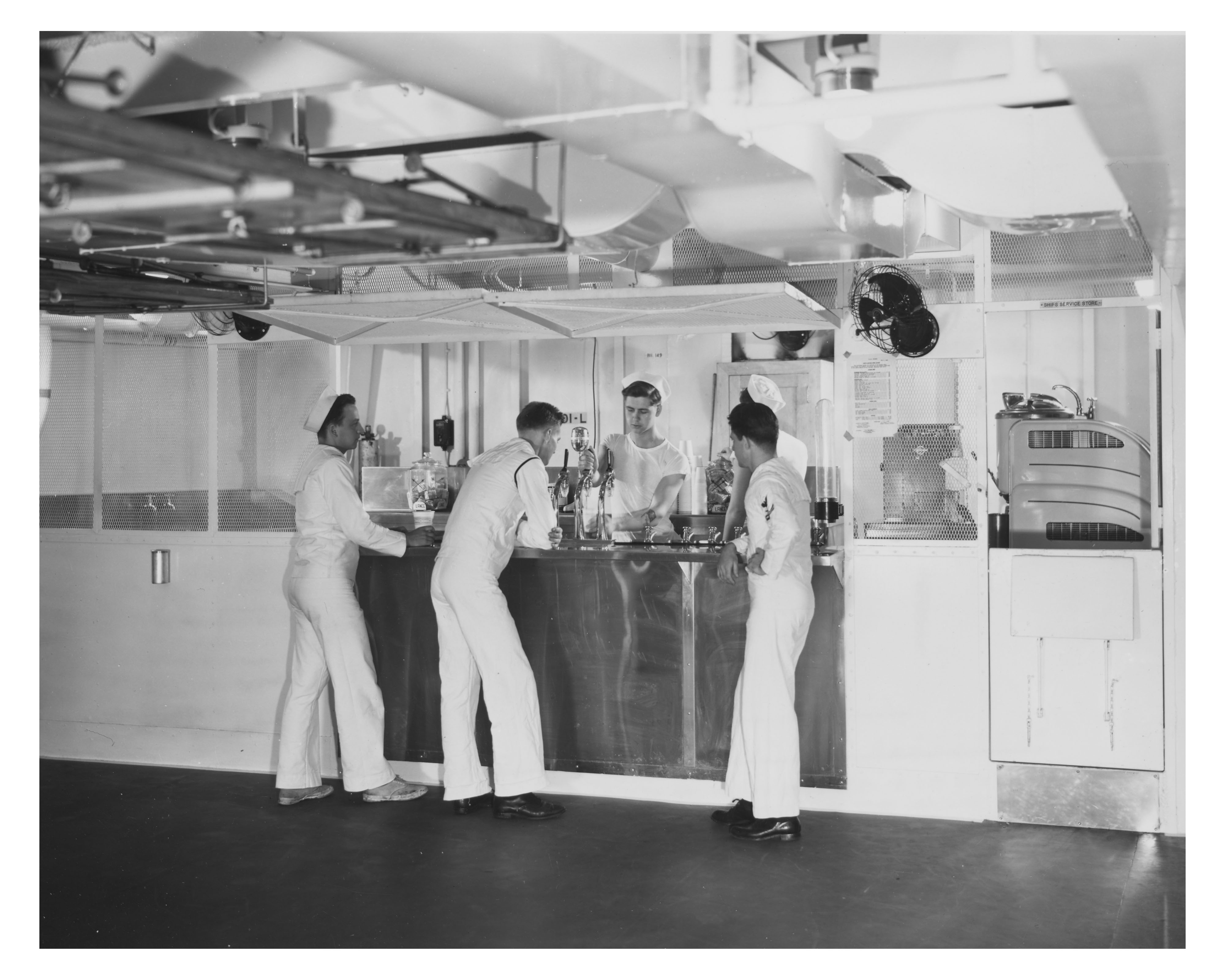 U.S. Naval Institute Photo Archives